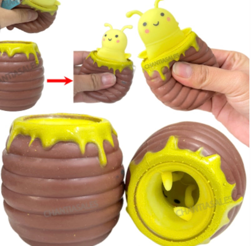 SQUEEZE POP UP BEE – tag-along-toys
